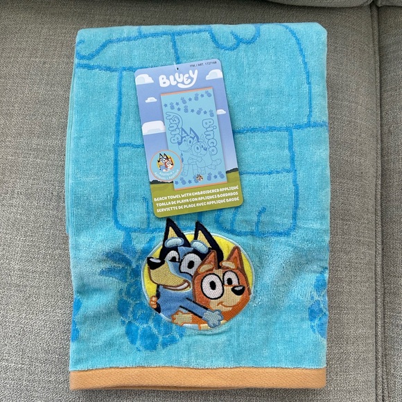 Bath | Nwt Bluey Bingo Embroidered Appliqu Beach Bath Pool Towel 34 In ...